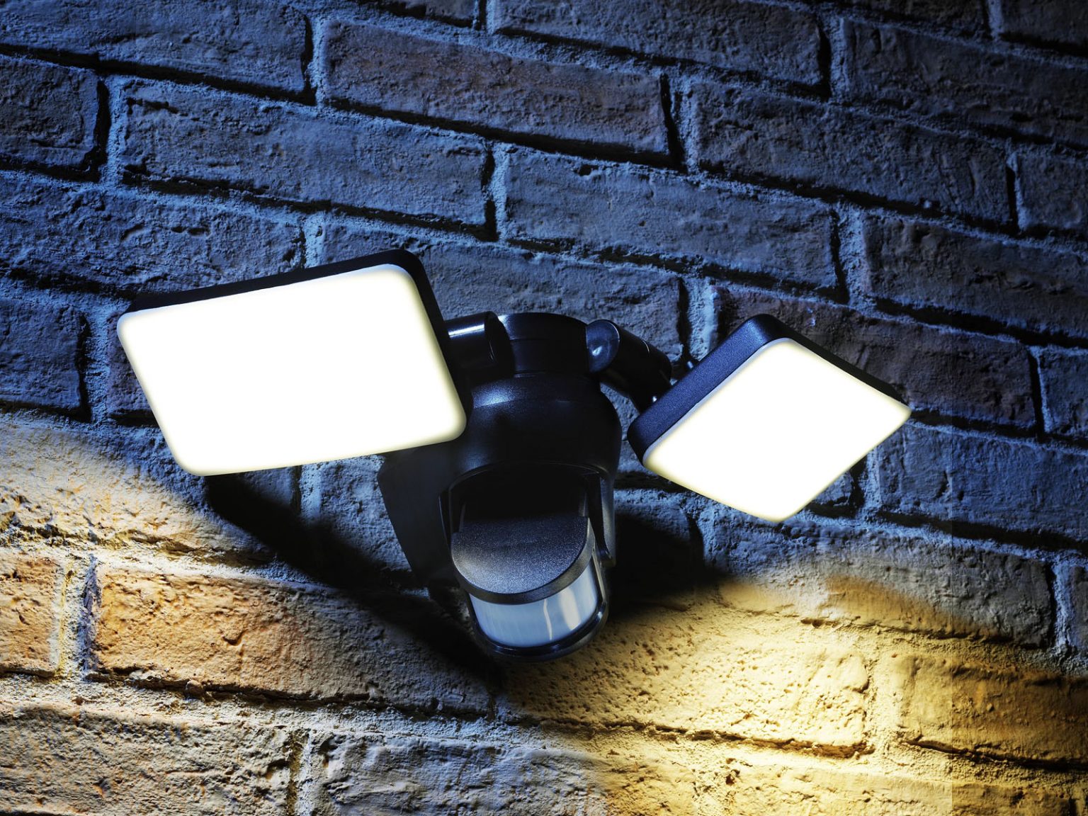 Security Lighting - Rolland Electrical